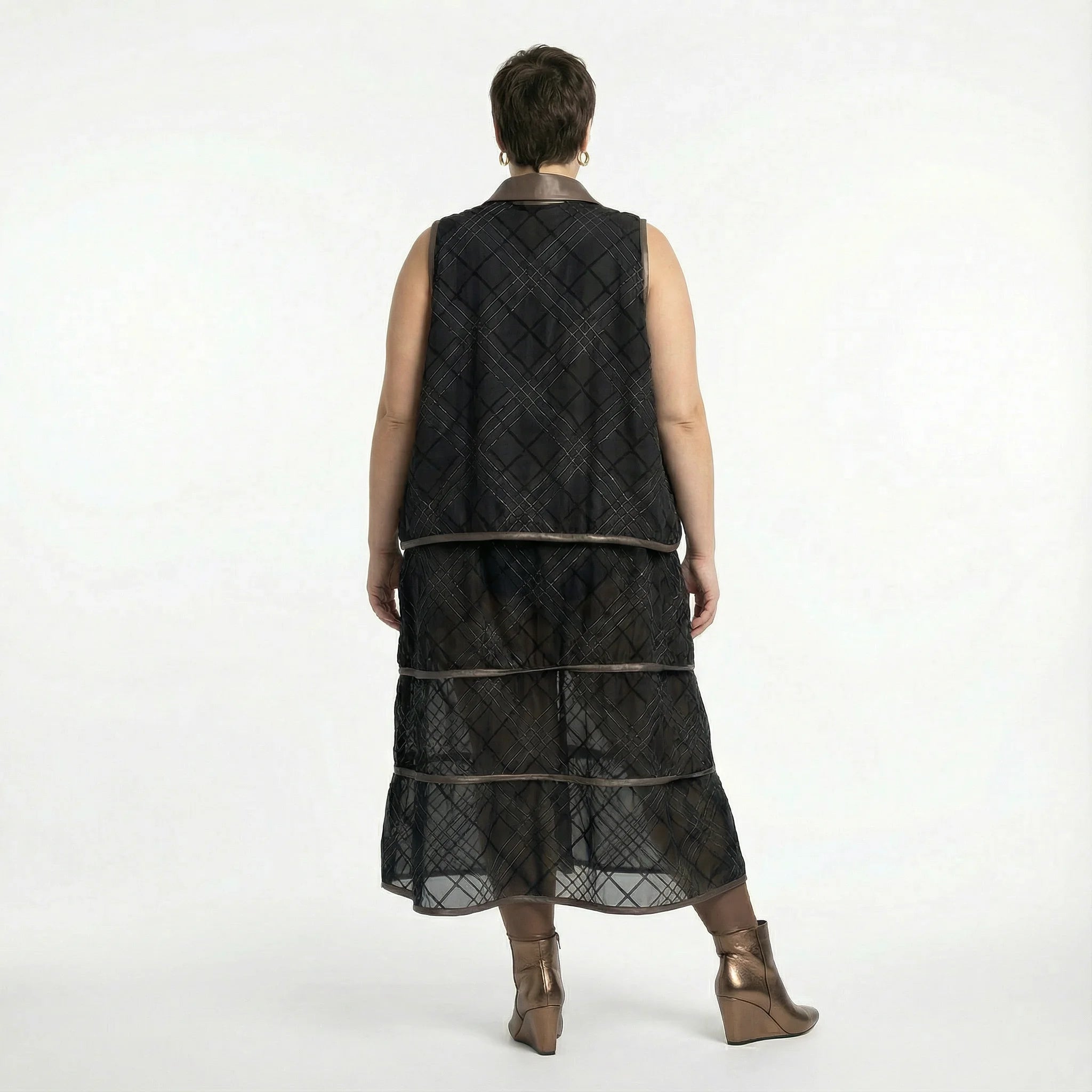 A-Form Weste von AKH Premium aus Materialmix, P1028.7120, Schwarz-Brau ...