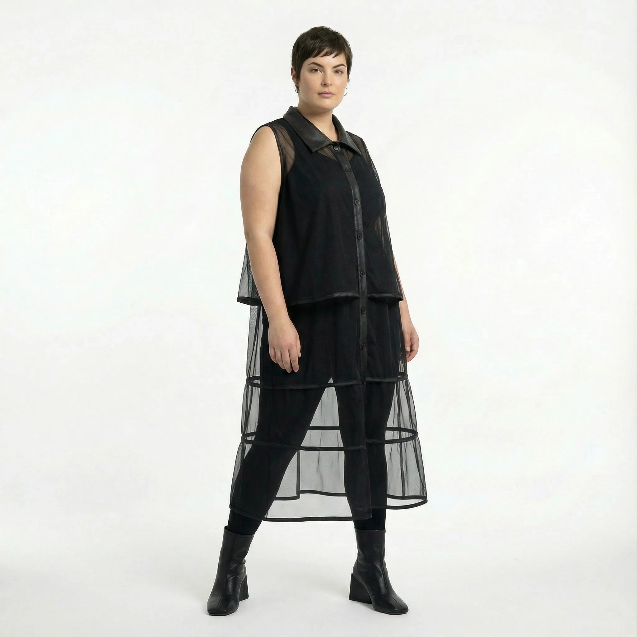 A-Form Weste von AKH Premium aus Materialmix, P1028.7120, Schwarz, Aus ...